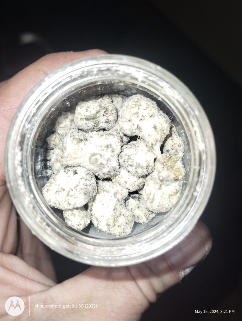 Snowballs ️🔥 – Get Bud Online USA